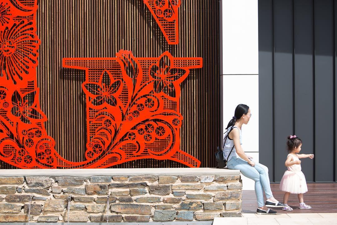 Jamie Clarke: Bridging illustration and typography